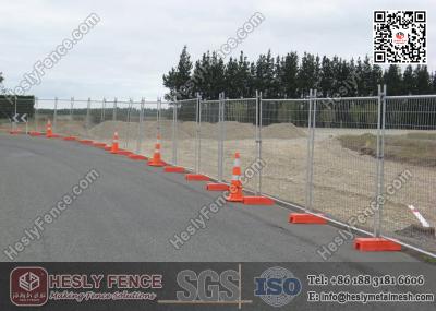 China 2.1m high X 2.4m width Tempoary Fencing Panels with 42μm Galvanised Coating for sale