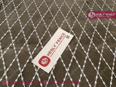 China High 2.4m, 75X150mm Rhombus Razor Mesh Sheet Fence | China Welded Razor Mesh Supplier for sale