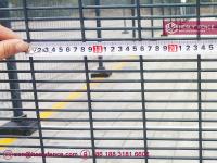 China 358 security mesh fencing | 8gauge wire | 1/2