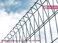 China BRC Welded Wire Mesh Fence | Roll Top and Roll Bottom | 50X150mm hole | 5.0mm Wire Thickness | HeslyFence, China for sale