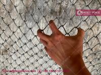 China 3mm steel wire, 30mm hole, 1770Mpa high tensile strength, Chain Link Mesh Fence, 150g zinc layer, China HeslyFence for sale