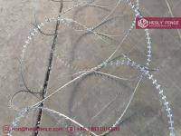 China BTO-10 Concertina Razor Wire Coil, 600mm Diameter Coil, Hot Dipped Galvanized Steel Wire, HESLY Brand, China exporter for sale