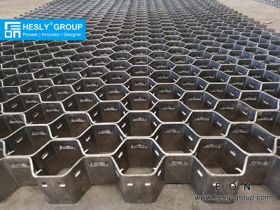 China Stainless Steel 310S Hex Metal Mesh, 50mm thickness, 48mm hex hole, 3'X10', High Quality China manufacturer for sale