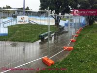 China 2.0m high Temporary Construction Fence Panels with Orange blow mould Plastic Block, 42micron meter galvanised coating for sale