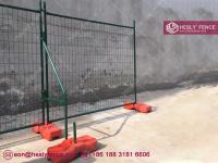 China Dark Green Temporary Fence | RAL 6005 Powder Coated | 2.1X2.4m | O.D32mm Frame | Anti-climb Mesh for sale