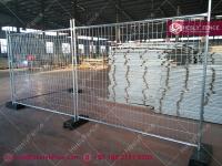 China 2.1X2.4m Temporary Fence Panel with Plastic Feet (China Supplier) for sale