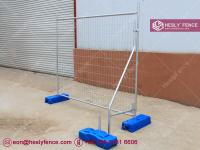 China 2.0m high temporary fencing panels, Orange Plastic Blocks, Steel Clamps and Steel Bracing for sale