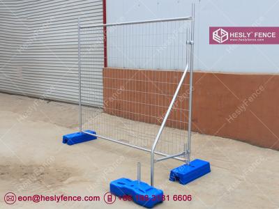 China 2.0m high temporary fencing panels, Orange Plastic Blocks, Steel Clamps and Steel Bracing for sale