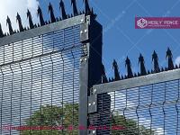 China 358 Anti-climb Security Fence with Powder coated Green Color, China Wire Mesh Fence Factory for sale