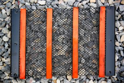 China Self Cleaning Screen Mesh Polyurethane Strip 2mm-200mm Aperture High Carbon Steel for Quarry Rock Crusher for sale
