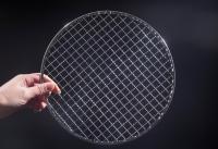 China 32x32 Stainless Steel BBQ Cooking Grates - Disposable Grill Wire Mesh with Galvanized Finish for Commercial Use for sale