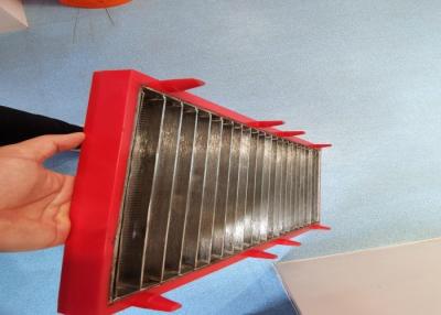 China Stainless Steel Wedge Wire Mesh with 0.02-12.7mm Slot Openings and ISO9001 Certification for Mining and Industrial Filtration for sale