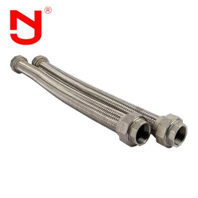 China Stainless Steel Flex Hose with 304/316L Material BSPT/NPT Connection and 18 Months Warranty for sale