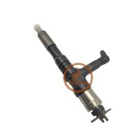 China Excavator Fuel Injector Assy 6D125 6251-11-3100 for PC400-8 PC450-8 Construction Machinery for sale
