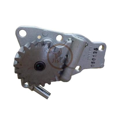 China 4D95 Oil Pump 6207-51-1201 6207-51-1100 Excavator Spare Parts for PC100-5 PC120-5 for sale
