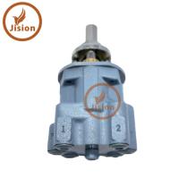 China Excavator Joystick Pilot Valve Assembly for EX120-5 EX200-5 EX200-2 EX200-3 9134232 9156581 9101511 for sale