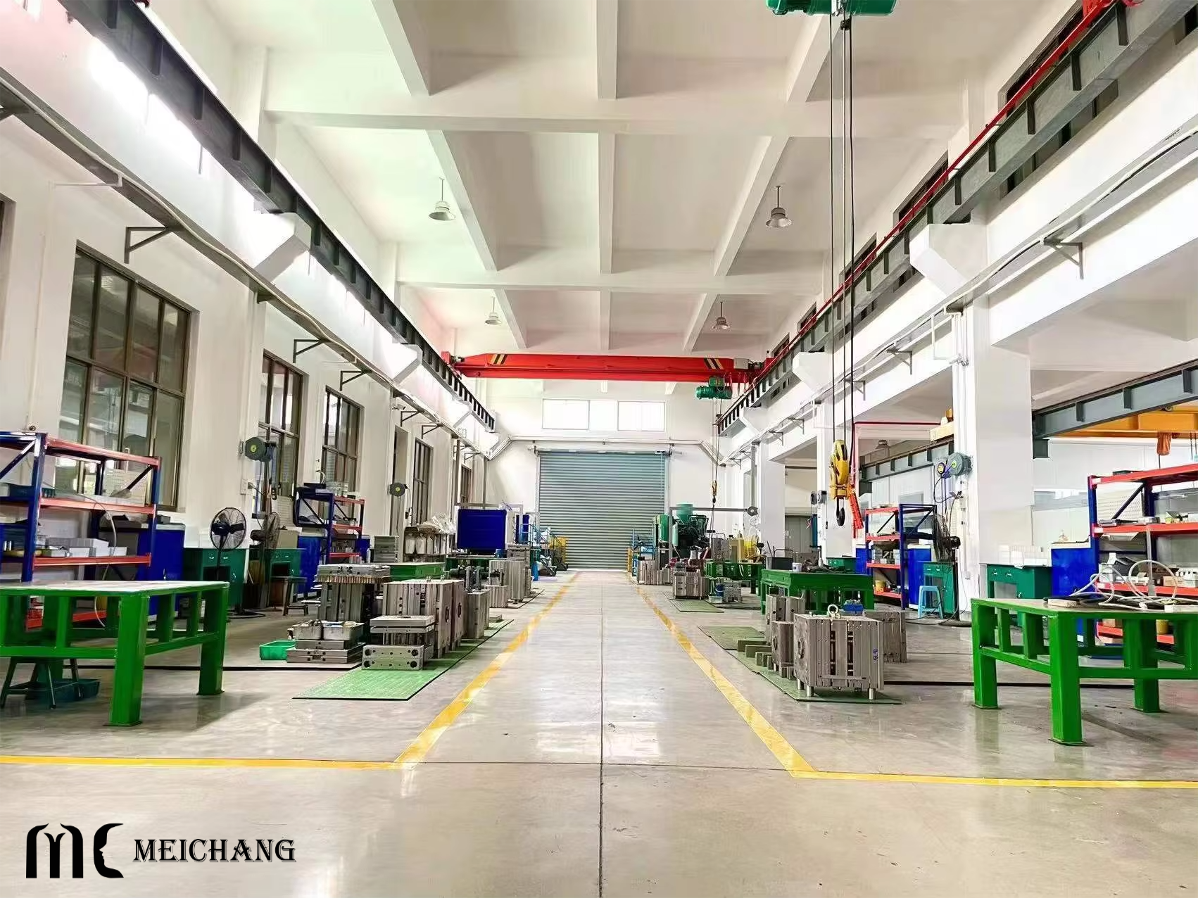 In-house CNC mold manufacturing for airless bottles and pump bottles | Ningbo Meichang China