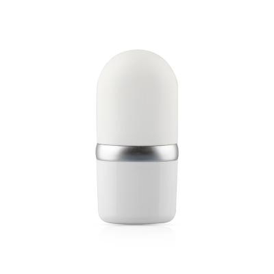 China 30ml Oval HDPE Squeeze Bottle with Pump Sprayer - 0.70ml Discharge Rate for Cosmetic Packaging for sale