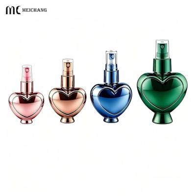 China 25ml, 50ml, 80ml and 120ml Heart-Shaped Electroplated PET Fine Mist Spray Bottle (MC-449) for sale