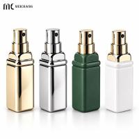 China 5ml Square Portable Breath Freshener Spray Bottle for Custom Fragrance-Inspired Oral Care Packaging (MC-1208) for sale