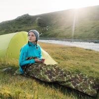 China Outdoor Portable Camouflage Envelope Camping Sleeping Bag Waterproof Thickened Winter Sleeping Bag Blanket for sale