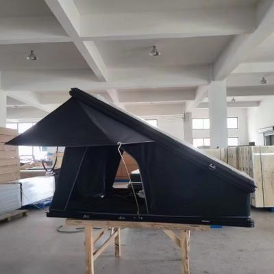 China Factory 4x4 off Road Waterproof 4 Person Aluminum Hard Shell Triangle Rooftop Tent Outdoor Camping Roof Top Tent Car Australia for sale
