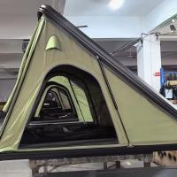 China OEM 4x4 Outdoor Camping Car Rooftop Tent Waterproof Triangle Aluminum Shell Vehicles Roof Tent Clamshell Hard Shell Rooftop Tent for sale