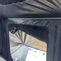 China 4x4 Large 4-Person ABS Hard Shell Roof Top Tent Waterproof Oxford Camping Off-Road Automatic Quick Setup for Jeep SUV Rooftop for sale