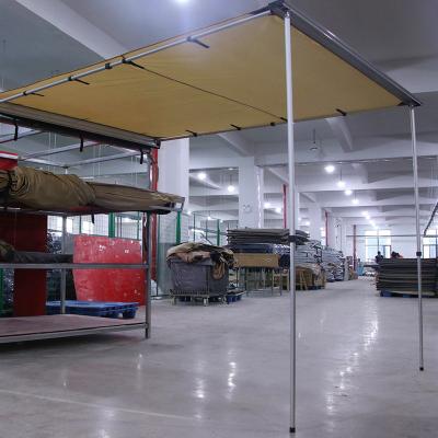China 4x4 Waterproof Car Roof Side Awning Tent Retractable Outdoor Camping Tent Made of Oxford Fabric for Offroad Adventures for sale