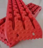 China SPAKYCE 4X4 off Road Vehicle Sand Snow Mud Tire Traction Recovery Tracks Board Escape Board Black Red for Outdoor Use for sale