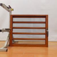 China Aluminum Louver Window with 5mm Glass Blades and Handle Operation - Custom Sizes Available for Ventilation Control for sale