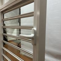 China 5mm Glass Blade Aluminum Louver Window with Custom Sizing | CE Certified Modern Ventilation Solution for sale