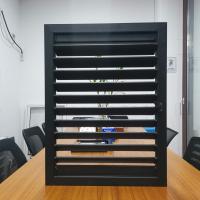 China 6mm Tempered Glass Aluminum Louver Window with Handle Operation - Custom Sizes Available for Commercial & Residential Use for sale