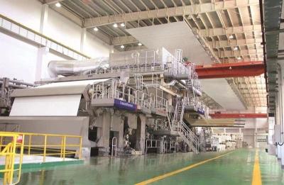 China 2400mm Fourdrinier Kraft Liner Paper Making Machine 200m / Min For Packaging for sale