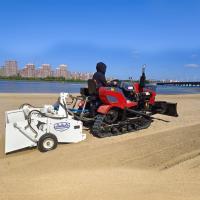 China Industrial Handsome 1000 Drive-on Beach Cleaner Machine Steel Design for 60HP Tractor for sale