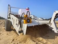 China 1800kg Weight Sand Cleaning Attachments for Skid Steer Loaders Environmental Products for sale