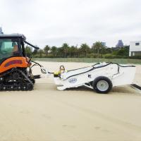China 1400 mm Cleaning Width Vibrating Screen Beach Cleaning Machine for Debris Removal for sale