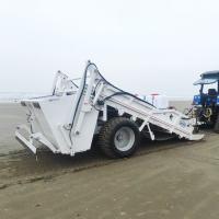China 15km/h Maximum Driving Speed Tractor Towed Beach Sweeper for Cleaning Dry and Wet Sand for sale