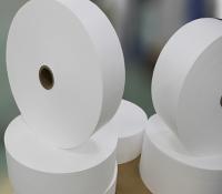 China PP SMS Nonwoven Fabric 25g 175cm Width for Medical Mask Production for sale