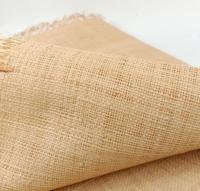 China Natural Hand Woven Raffia Grass Mat 65x105 cm Eco Friendly Green Prairie for sale