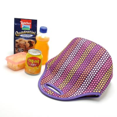China Custom Neoprene Insulated Lunch Cooler Bag 31x18x31cm Portable Picnic Beach Bag for sale