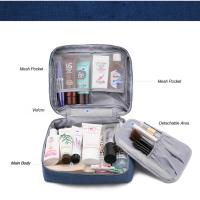 China Men's Foldable Travel Toiletry Bag Hanging Cosmetic Organizer 1000 Pcs MOQ Waterproof for sale