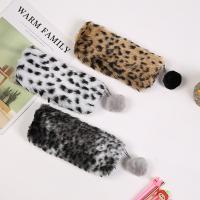China Plush Leopard Print Pencil Case 21x8x3.5cm Cute School Stationery Storage Bag for Girls for sale