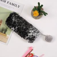 China Plush Leopard Print Pencil Case 21x8x3.5cm Cute School Stationery Storage Bag for Girls for sale