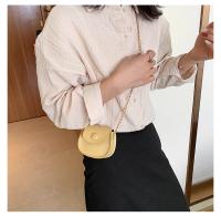 China Plush Mini Shoulder Bag for Girls 300x250x60mm Cute Coin Purse Patent Leather Children Messenger Bag for sale