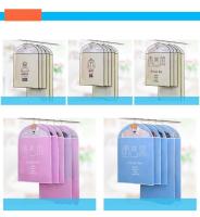 China Non Woven Fabric Garment Dust Cover 100x70cm Waterproof Dustproof with Zipper for sale
