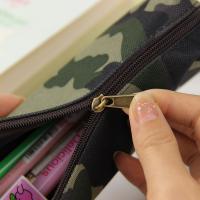 China Custom Camouflage Pencil Case Canvas Pencil Bag 21x7cm Reversible Sequins School Stationery Box for sale