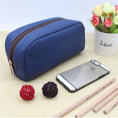 China Custom Canvas Zipper Pencil Bag 20x8.5x11cm for Students Eco-Friendly Storage for sale