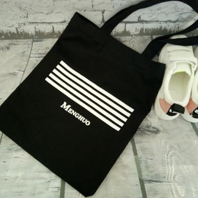 China Portable Pocket Ashtray Round Black Plastic Reusable Small Eco-Friendly Tote Bag for sale