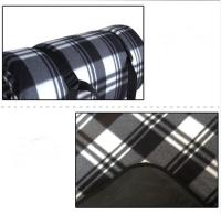 China Waterproof Outdoor Picnic Mat 150x200cm Polyester PEVA Camping Mat for Travel Barbecue for sale